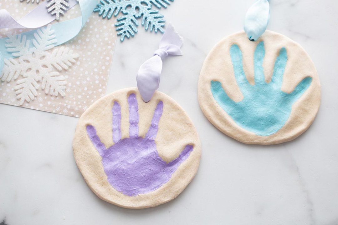 10+ Wonderful & Easy Baby's First Christmas Craft Ideas